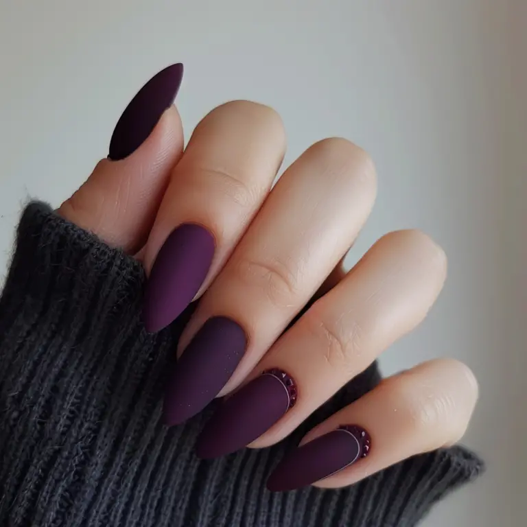 13 Dark Purple Nails to Have You Feelin’ Luxe & Glam! – NeedleStar