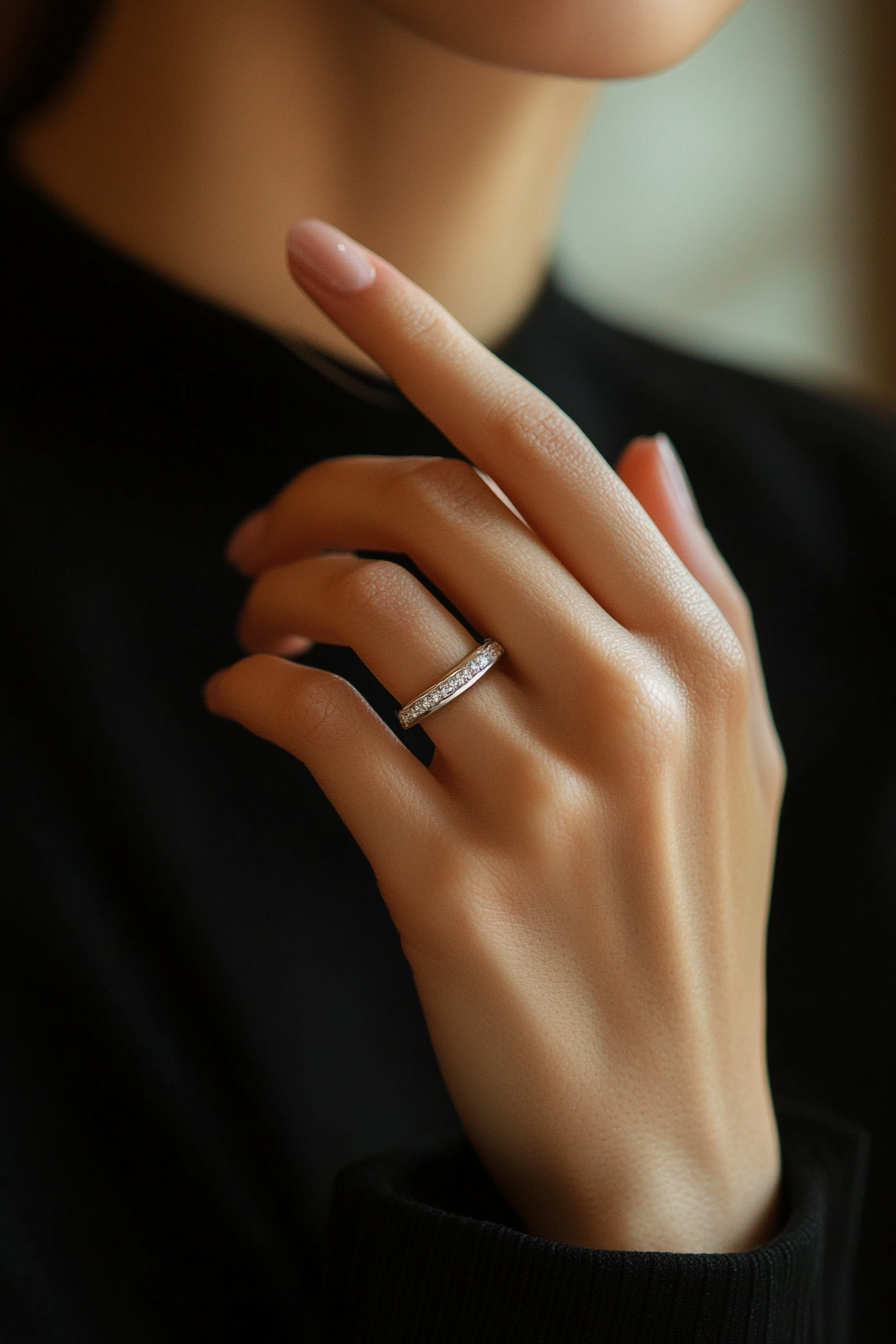 13 Beautiful Oval Wedding Ring Sets To Stack Perfectly – NeedleStar