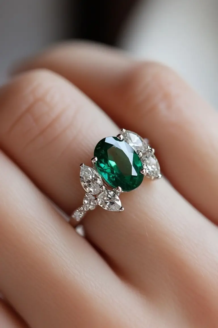 13 Gorgeous Emerald Engagement Ring Ideas For Your Dream Proposal ...